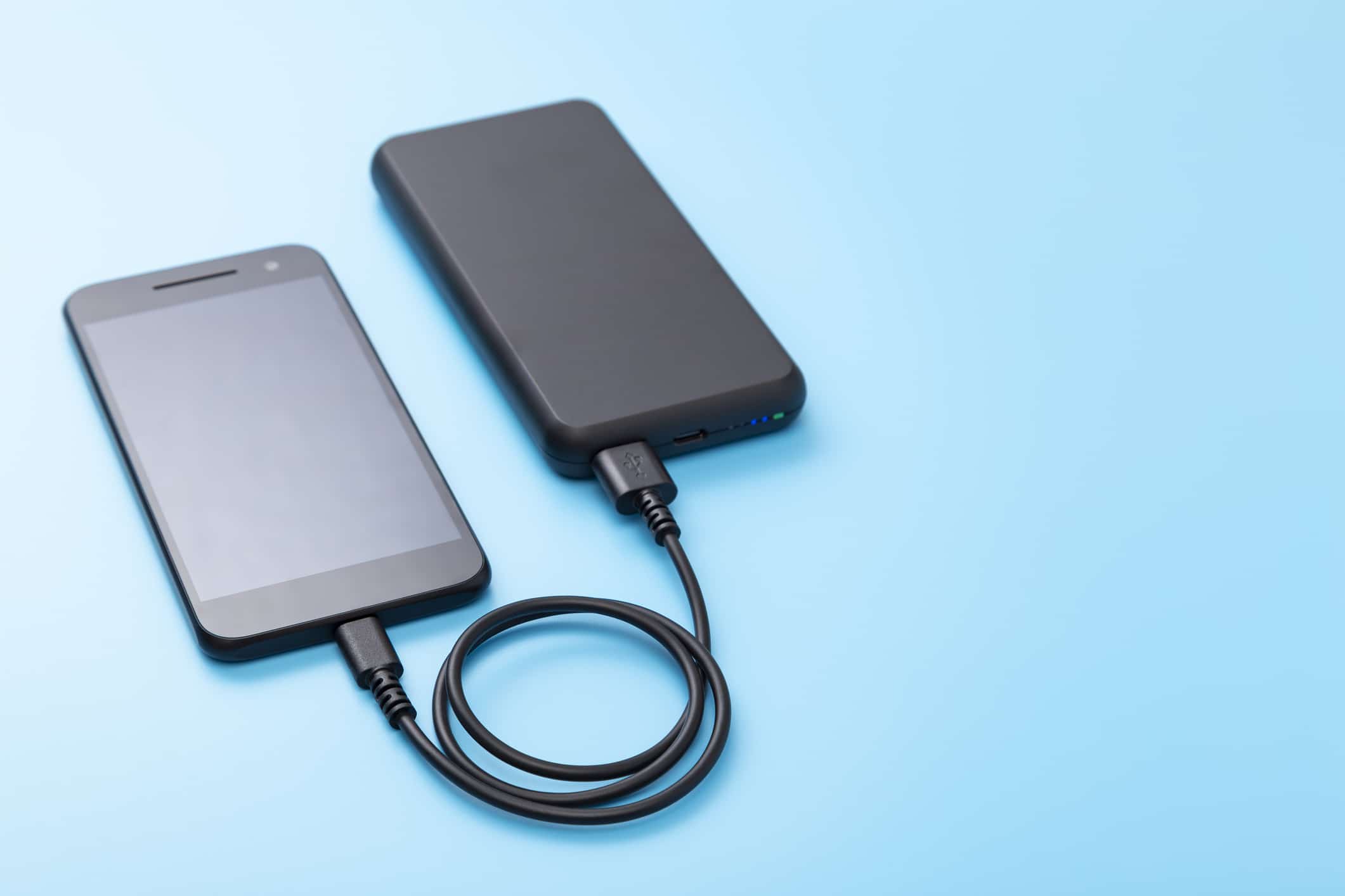 Isla Rae Magnetic Wireless Charger Recall Lawsuit - Johnson // Becker ...